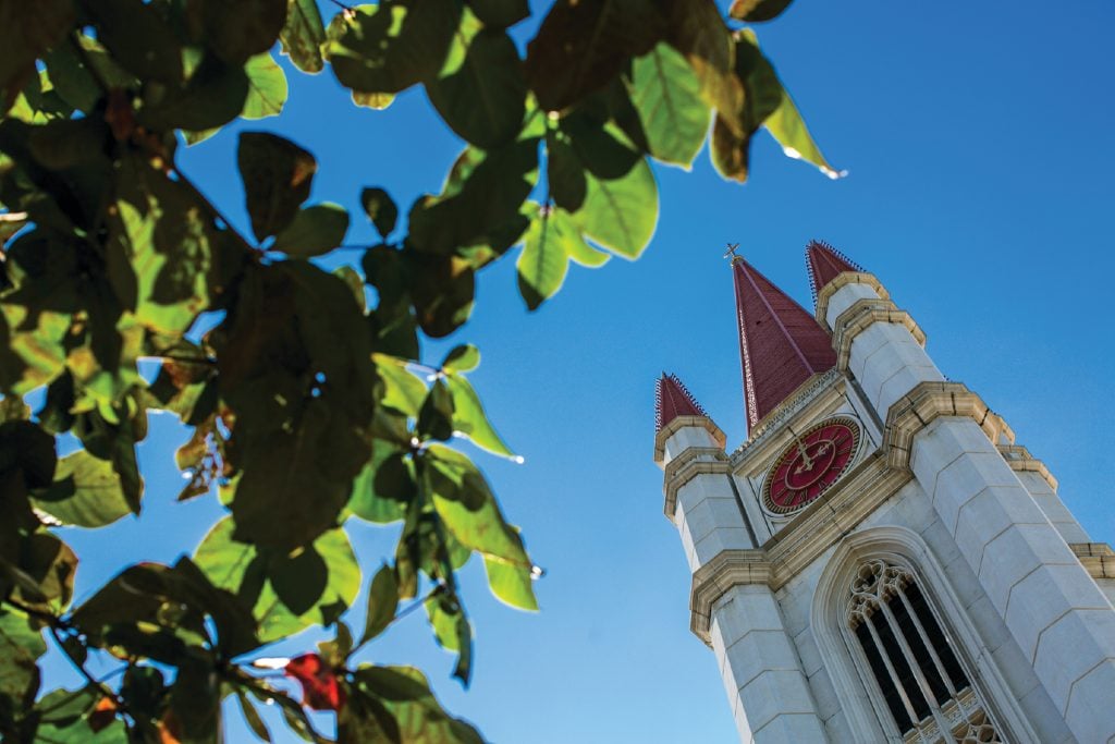 Accommodation & FAQ - Admissions Center Assumption University